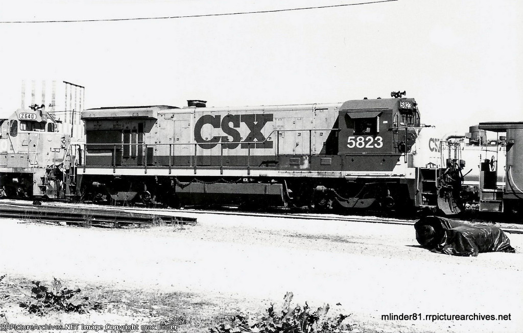 CSX 5823